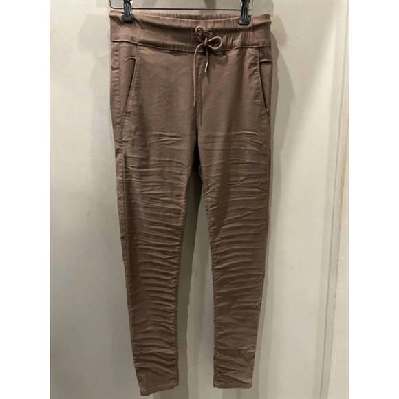 BEVY FLOG | Pants & Jumpsuits | New Bevy Flog Shely Beige Herringbone ...